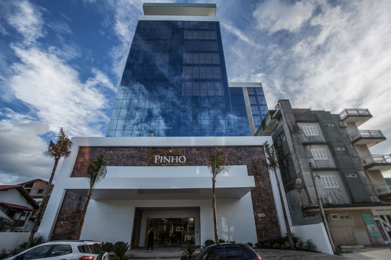 Condomínio Pinho Executiva - centro - Torres - RS | Imóvel Guide